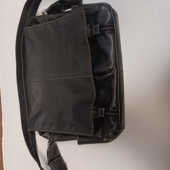 Coach | Bags | Coach Vintage Laptop Briefcase Fold Over Crossbody Black ...